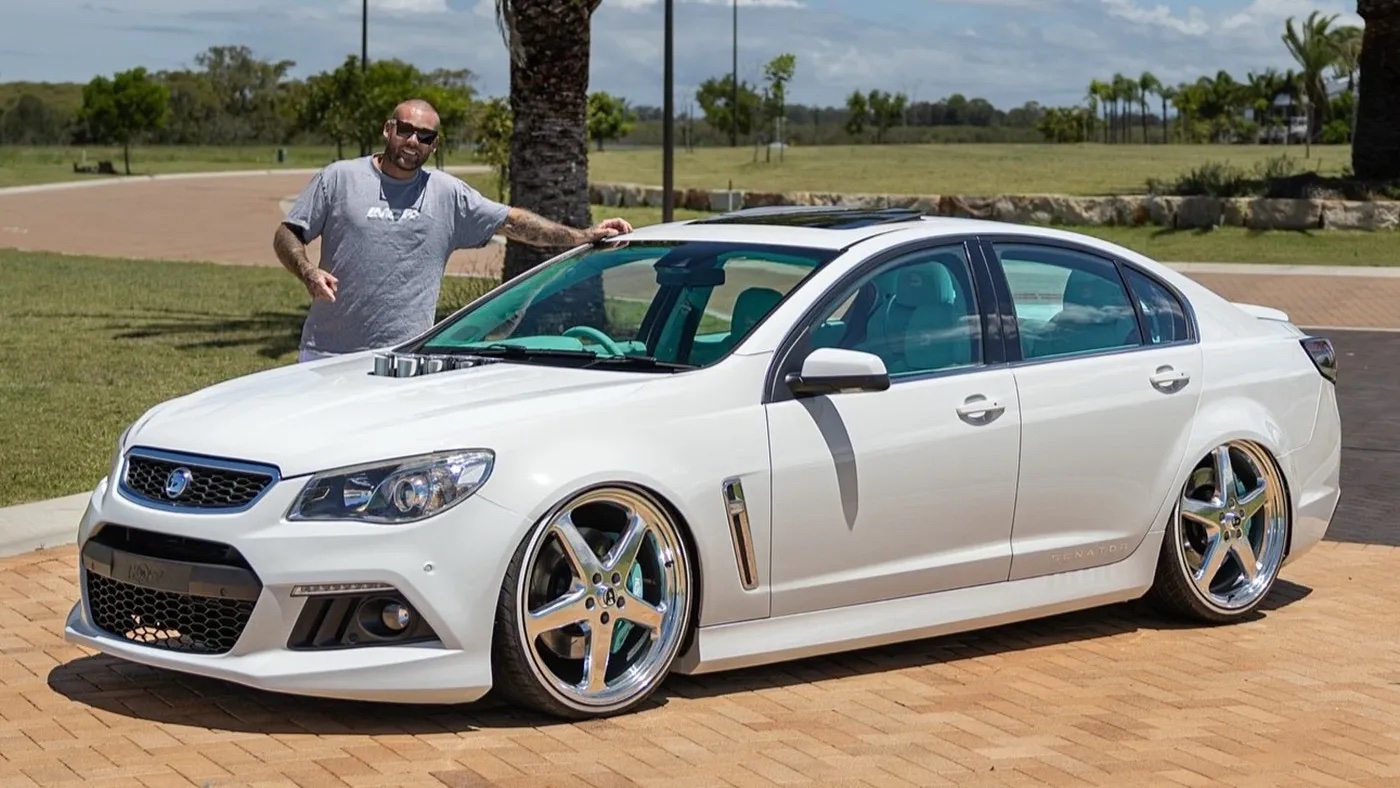 Muscle Cars 2015 HSV VF Signature Senator LMCT+ Troy Candy Give Away Car Seven82motors